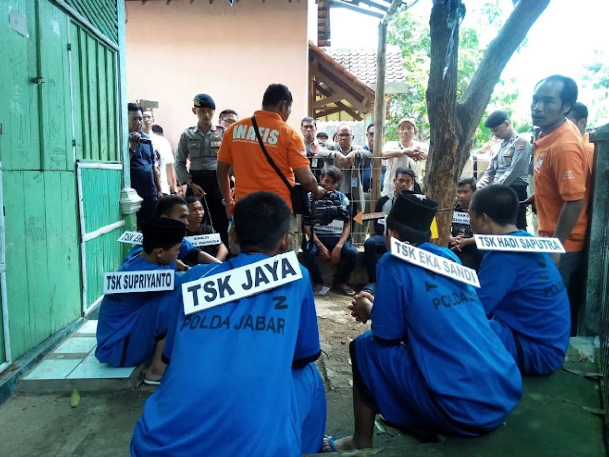 Film Horor 'Vina: Sebelum 7 Hari' Geng Motor Rekayasa Kematian, Fakta ...